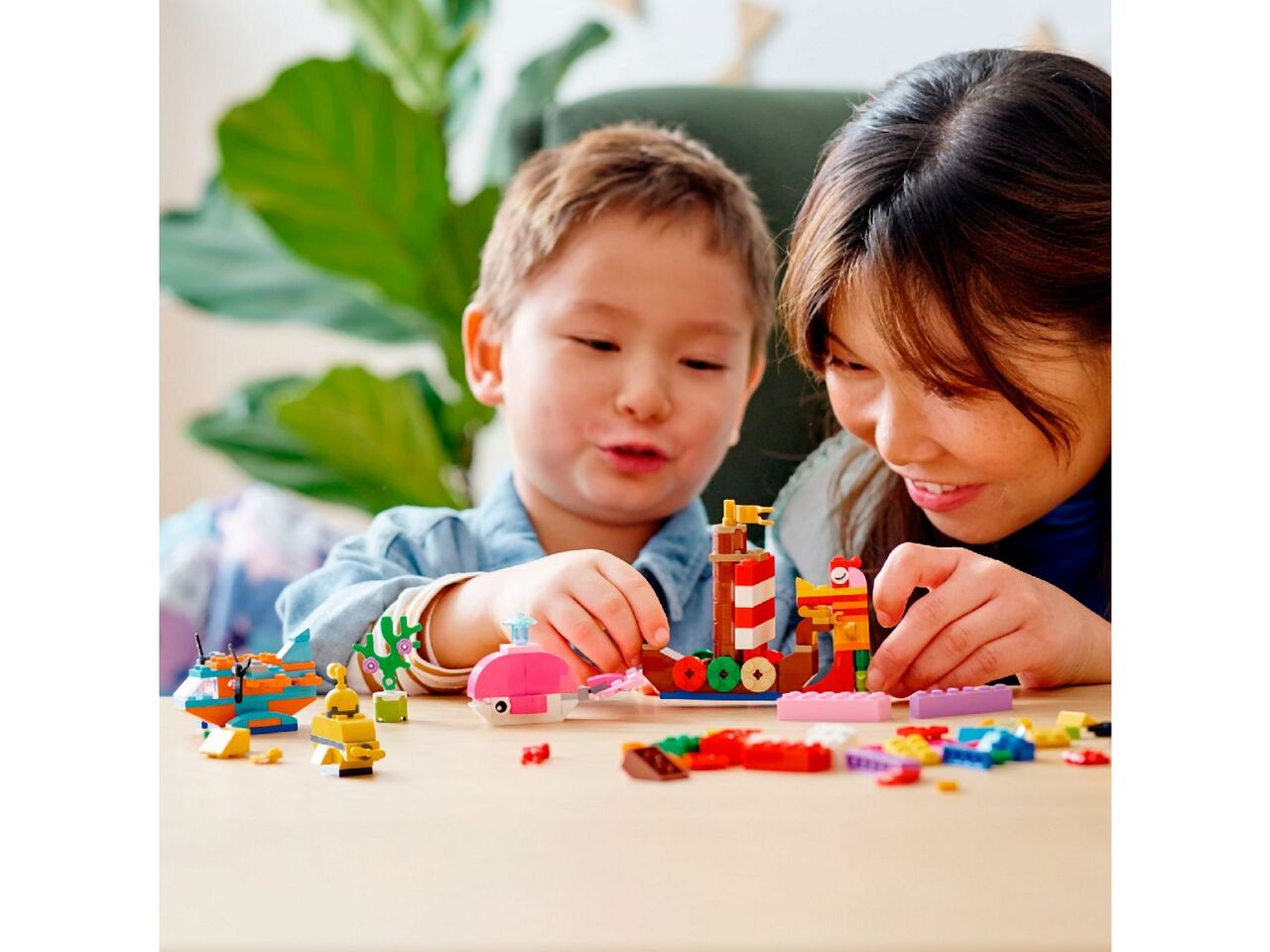 LEGO Classic - Creative Ocean Fun 11018